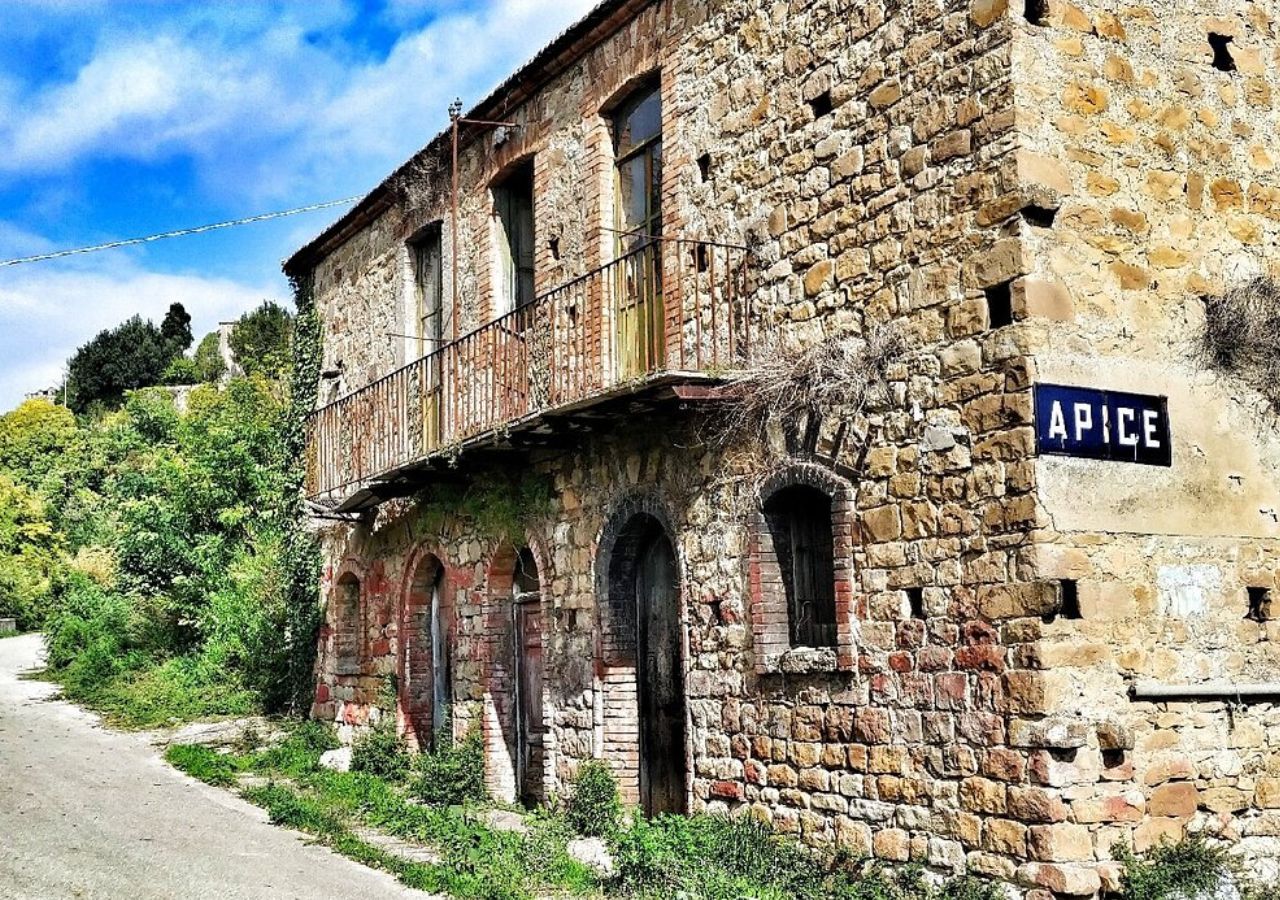 Il borgo fantasma più bello d’Italia si trova in Campania